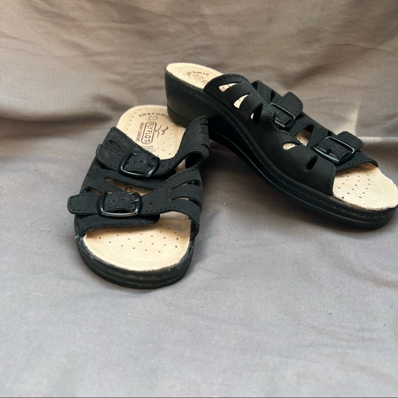 Flyflot | Shoes | Fly Flot Sz 36 Black Leather Double Strap Slip On ...